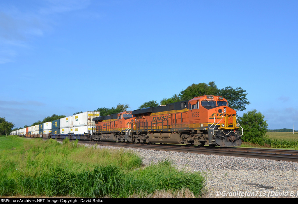 BNSF 7953